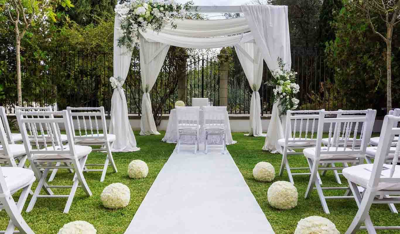 All You Need to Know Before Choosing an Open-Air Wedding Venue