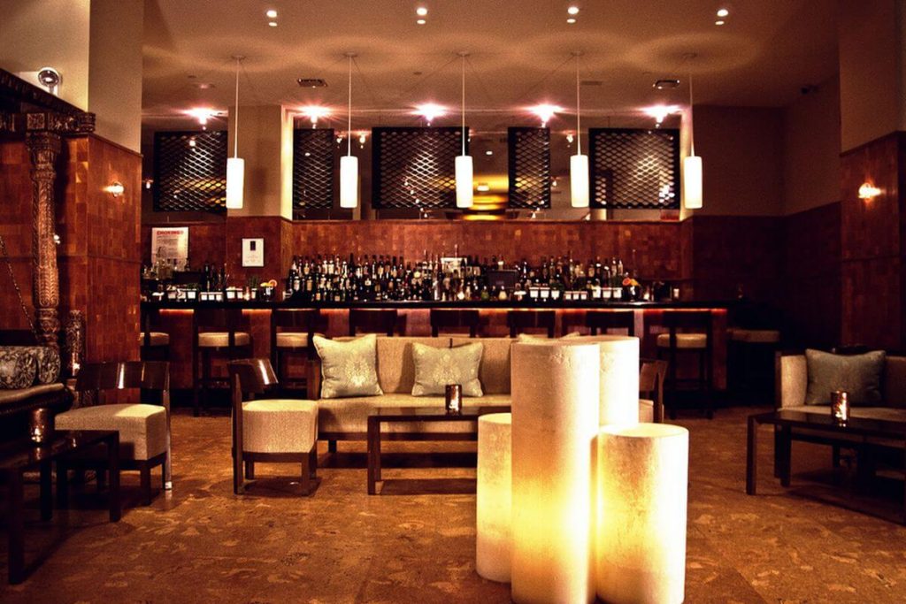 8 Best Hi-Tea Restaurants in Lahore