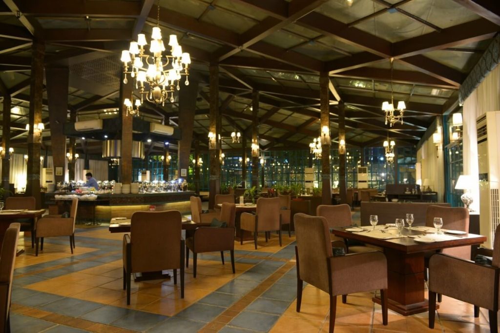 8 Best Hi-Tea Restaurants in Lahore